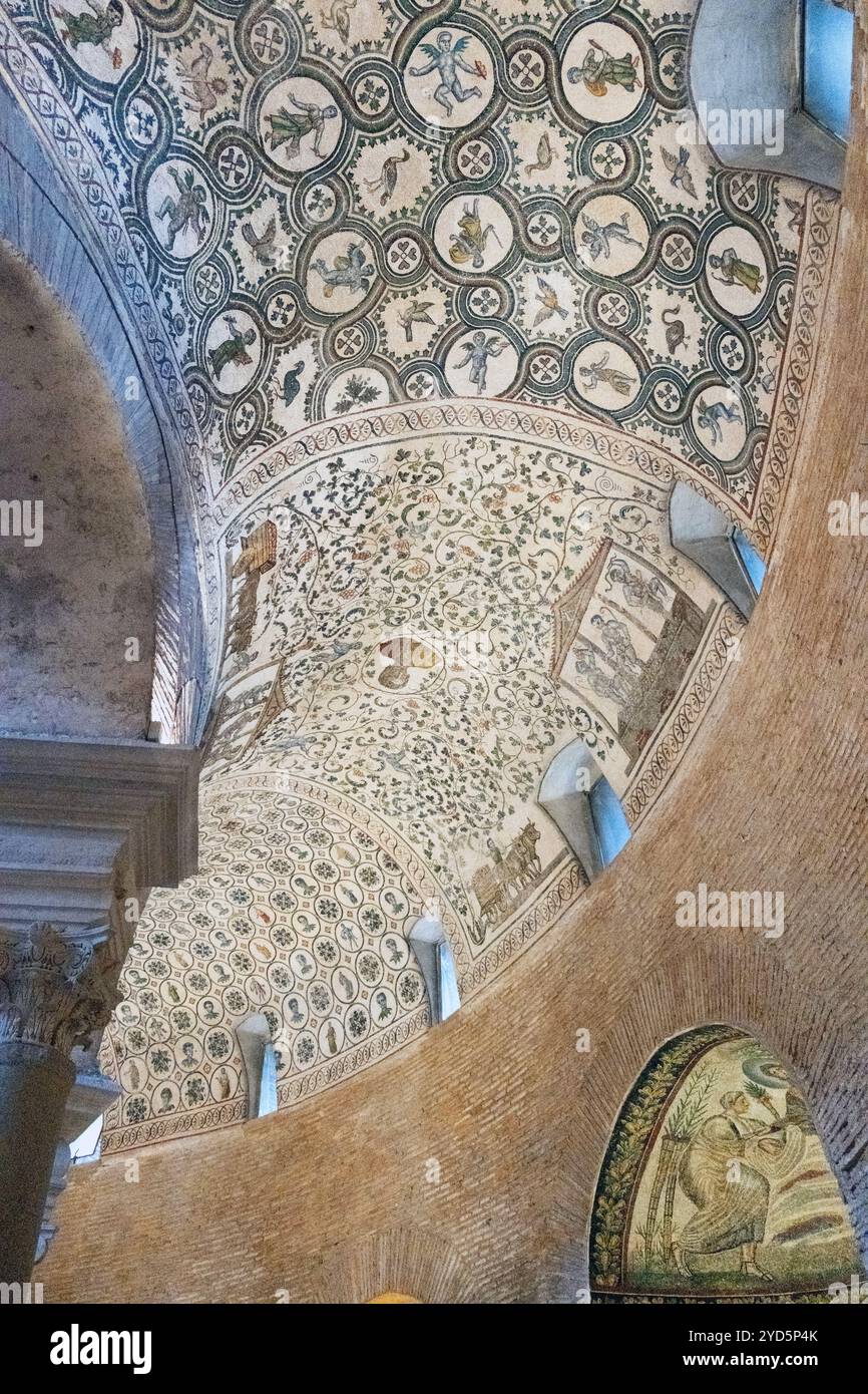 The mosaic ceiling of the Mausoleo di Santa Costanza, Rome, Italy Stock ...