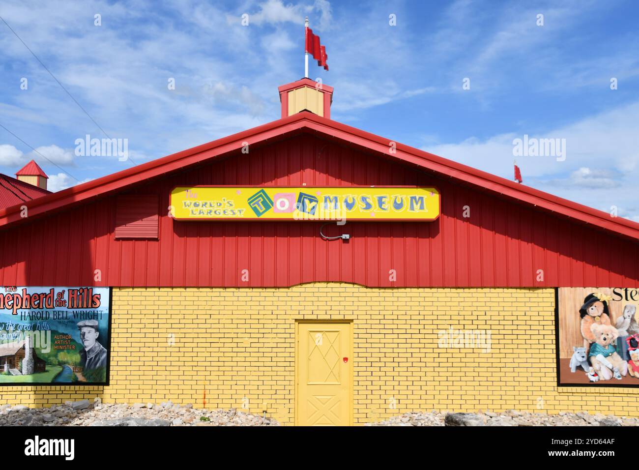 The BECK Museums of Branson (Worlds Largest Toy Museum Complex) in ...