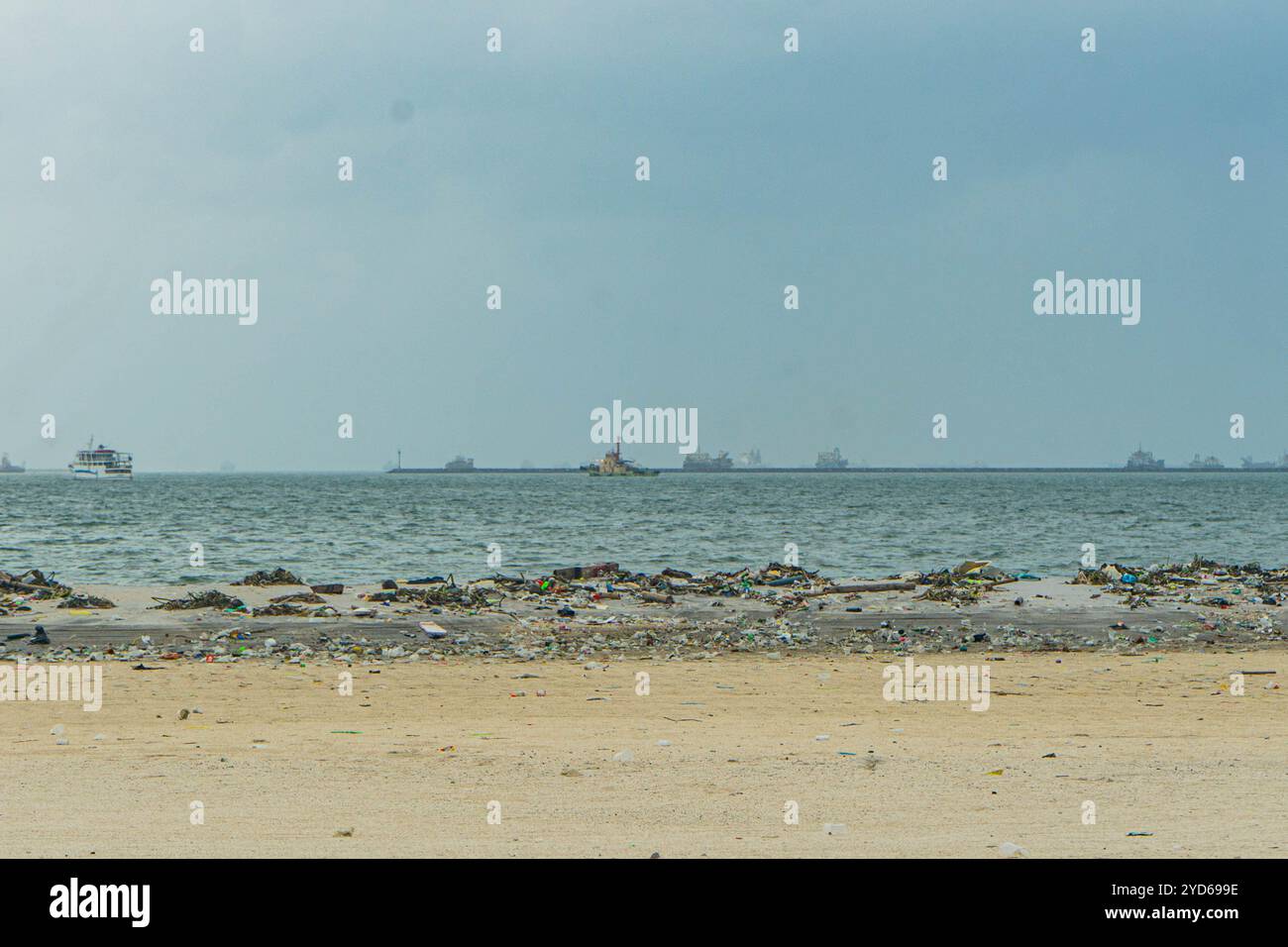 Quezon City, Quezon, Philippines. 25th Oct, 2024. Trash is seen pilled ...