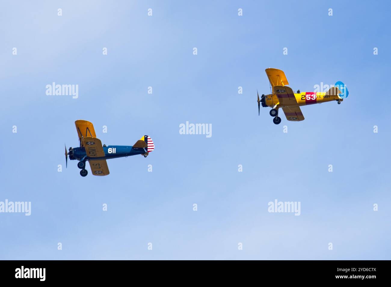 Old biplanes hi-res stock photography and images - Alamy