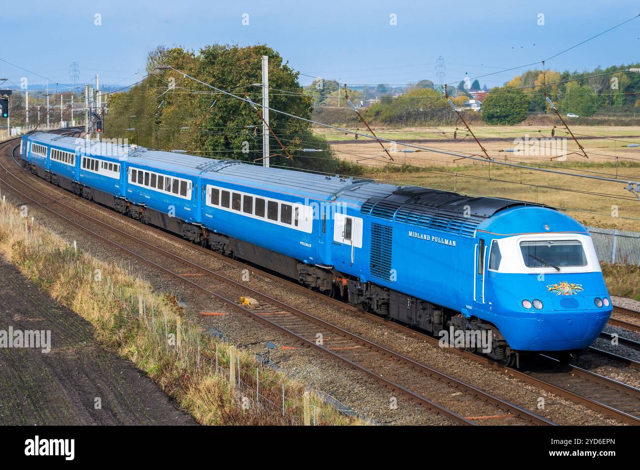 Pullman train hi-res stock photography and images - Alamy