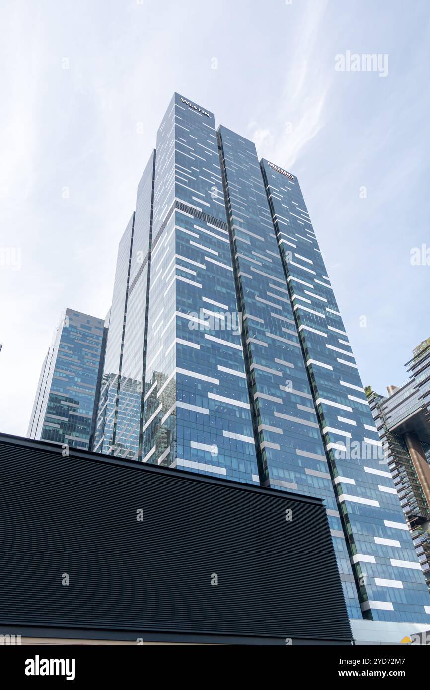 Asia Square, a retail and office building, Marina View at Marina Bay in ...