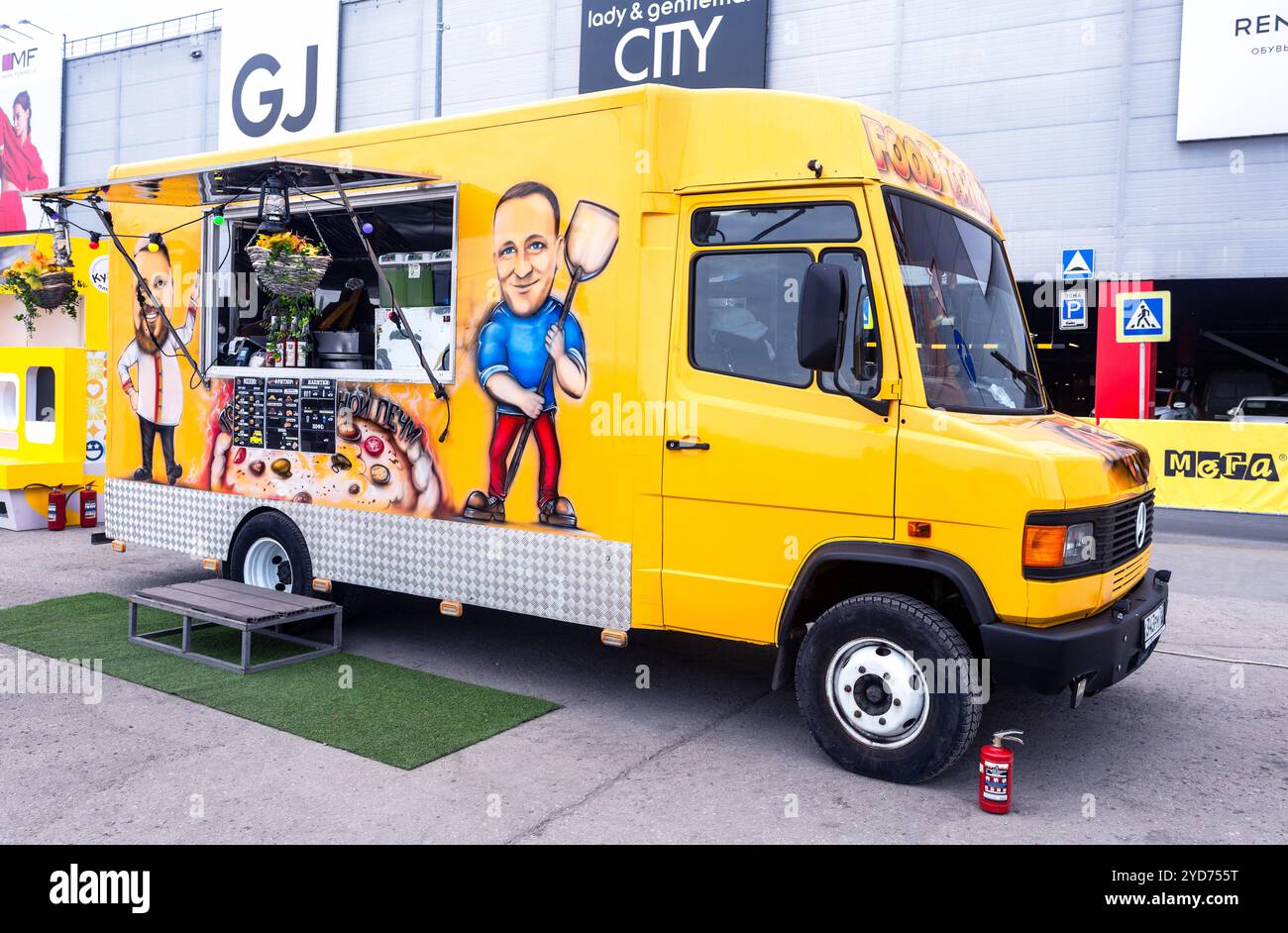 Food truck, mobile drink and snack van in a city street in summer Stock ...