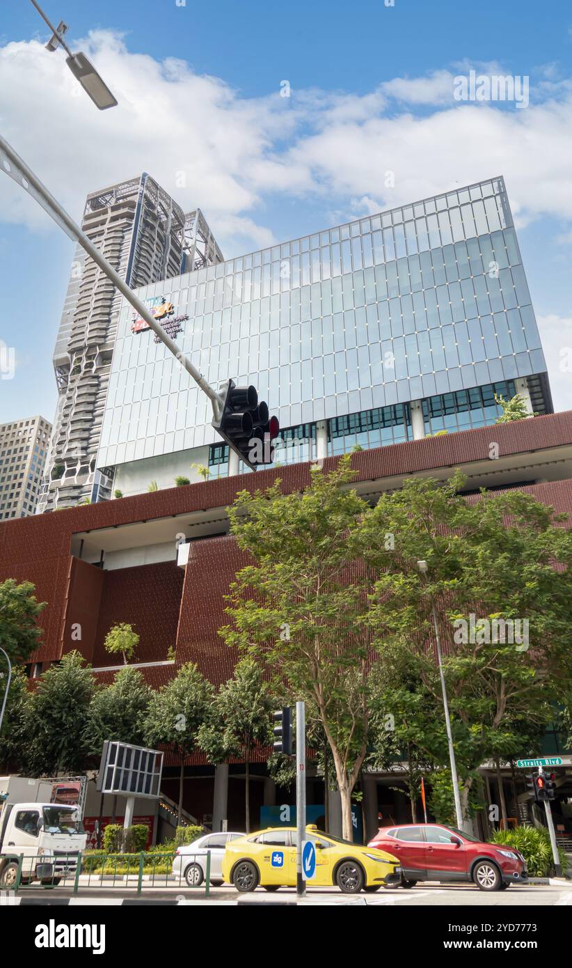 Singapore Chinese Cultural Centre Building Stock Photo - Alamy