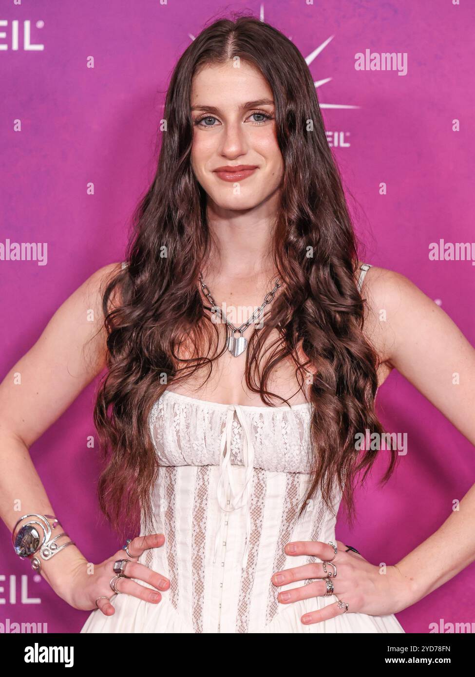 SANTA MONICA, LOS ANGELES, CALIFORNIA, USA - OCTOBER 24: Abi Carter ...