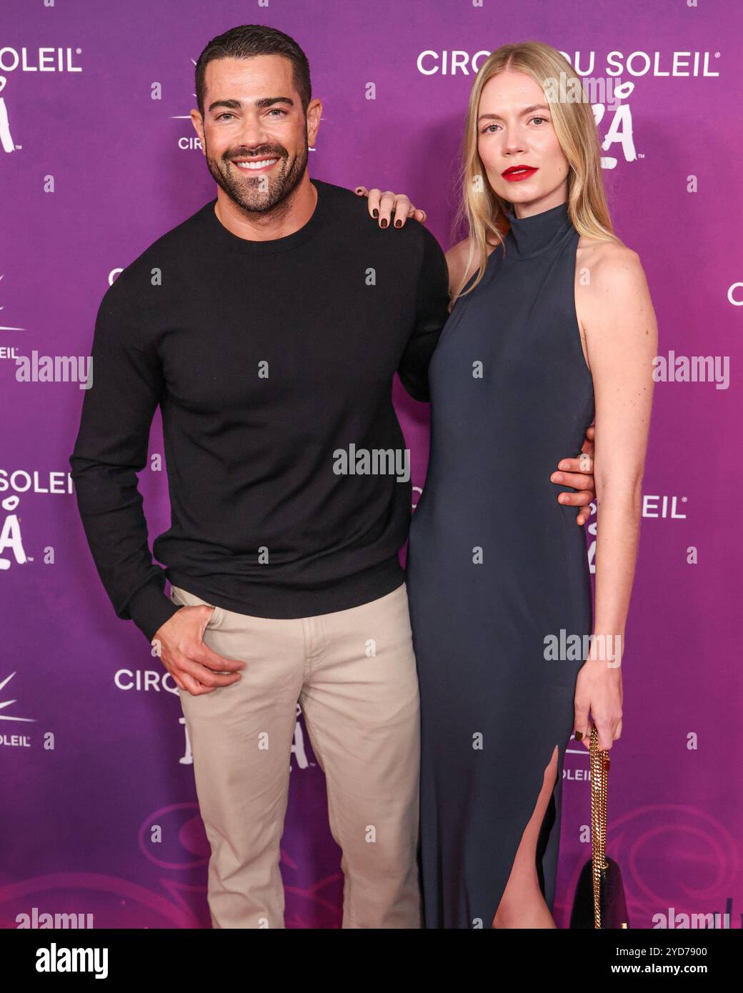 SANTA MONICA, LOS ANGELES, CALIFORNIA, USA - OCTOBER 24: Jesse Metcalfe ...