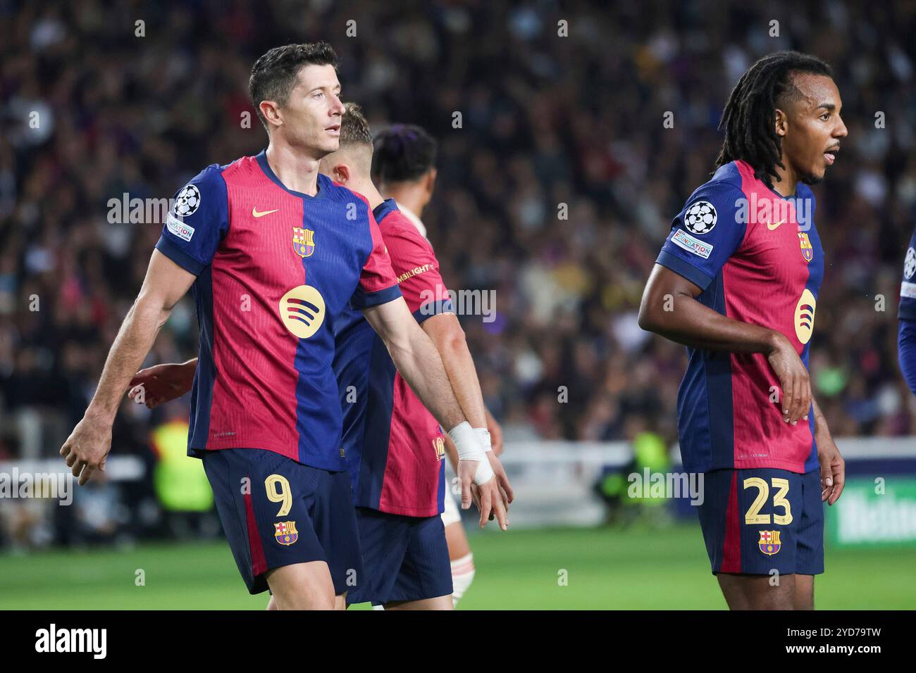 Barcelona, Spanien. 23rd Oct, 2024. Robert Lewandowski (Barcelona #9 ...