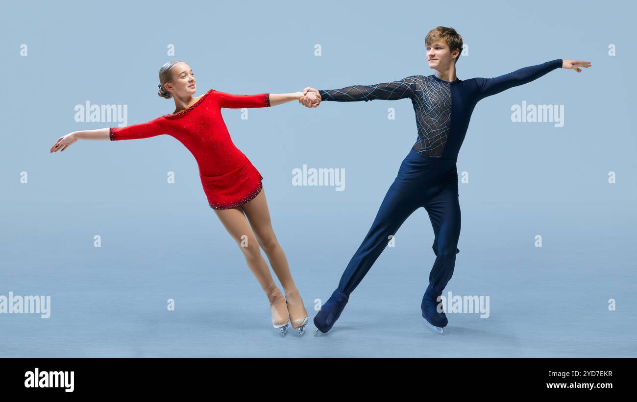 Figure skating duo executes perfect lift during their performance ...