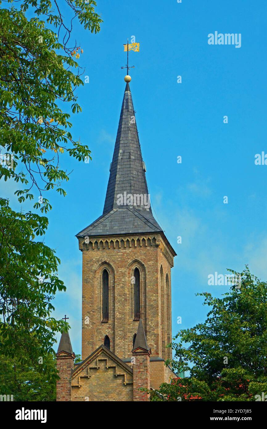 Nave in st marys church hi-res stock photography and images - Alamy