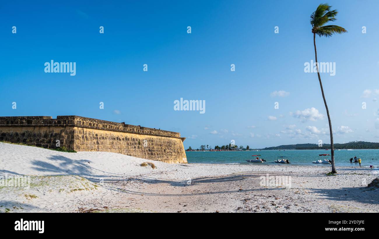 View of Fort Orange and "Coroa do Avião" sandbar from Itamaracá island ...