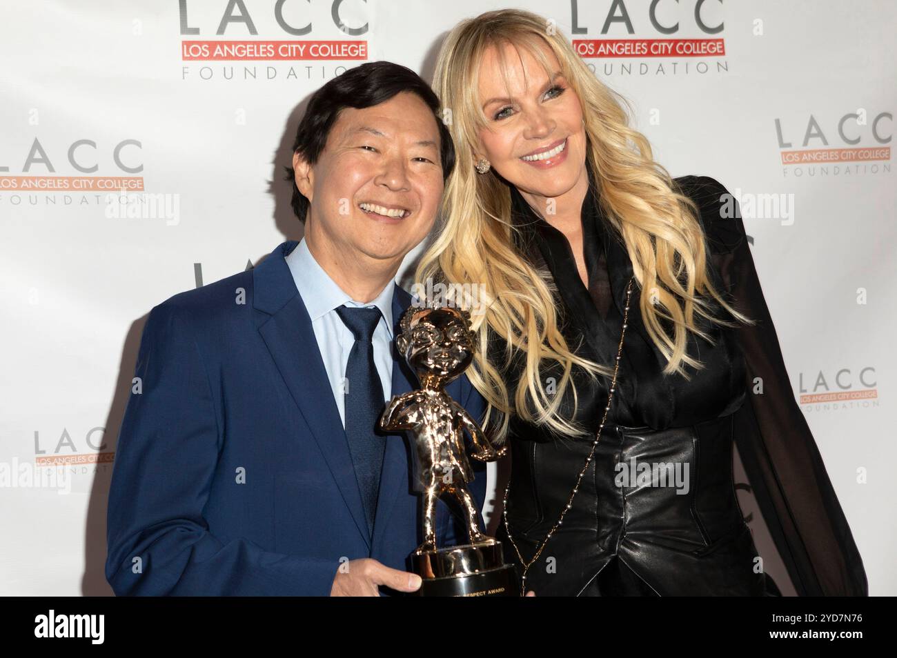Ken Jeong und Joan Dangerfield bei der Los Angeles City College ...