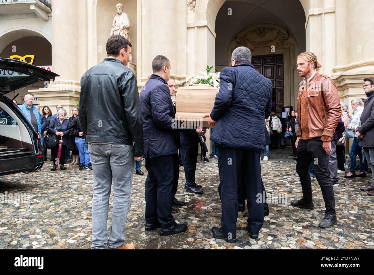 Giulia manfrini hi-res stock photography and images - Alamy
