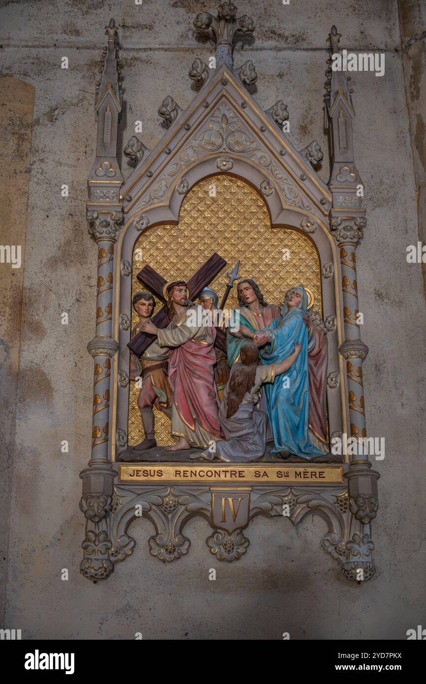 Jesus meets 4th station cross hi-res stock photography and images - Alamy