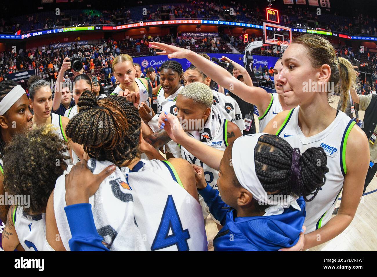 Uncasville, Connecticut, USA. 4th Oct, 2024. Minnesota Lynx players ...