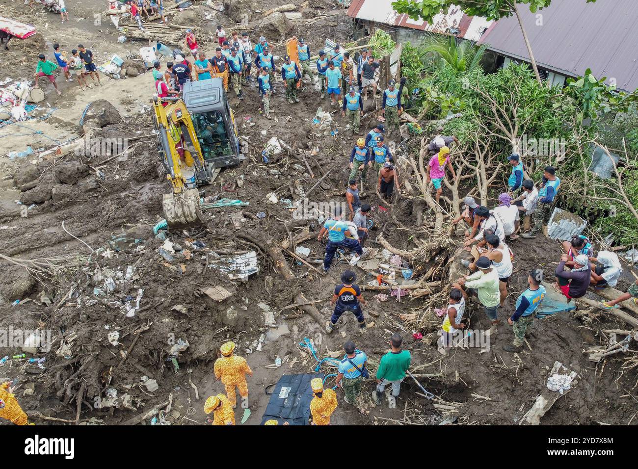 (241025) -- BATANGAS PROVINCE, Oct. 25, 2024 (Xinhua) -- An aerial ...