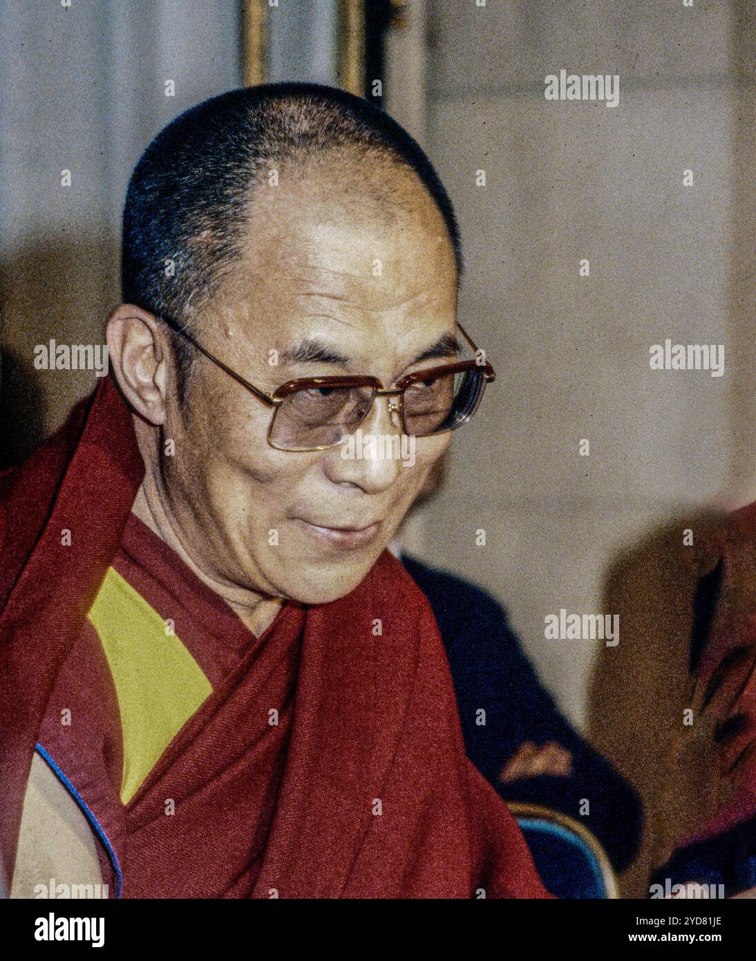 Dalai lama spiritual leader hi-res stock photography and images - Alamy