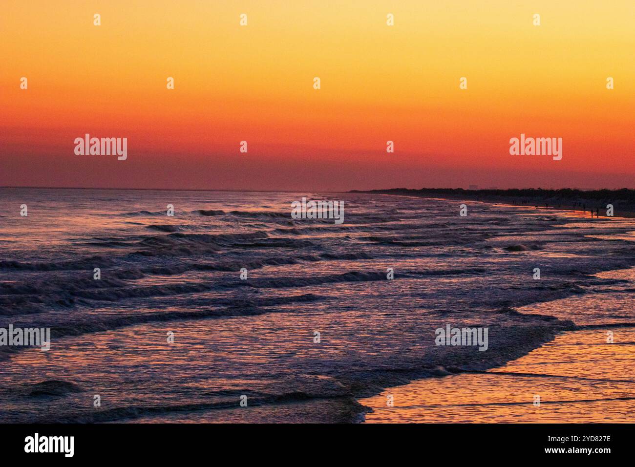 Red orange sunset hi-res stock photography and images - Alamy
