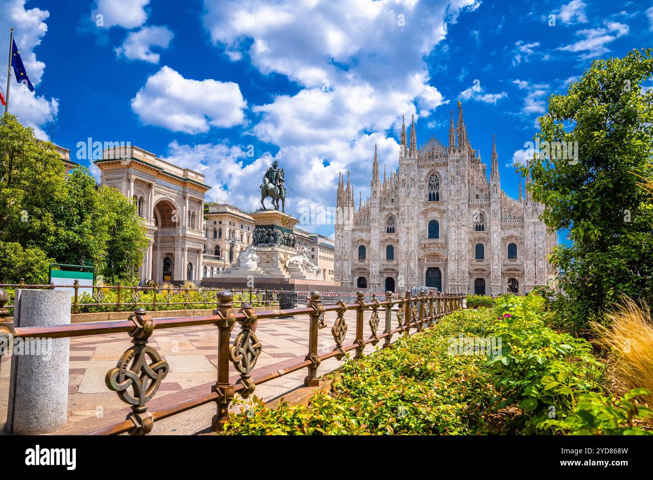 Milan Cathedral and Piazza del Duomo square landmarks view Stock Photo ...