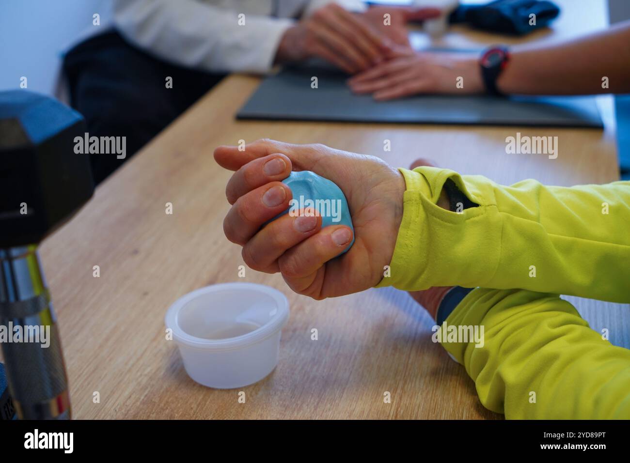 Physiotherapy center specializing in hand, elbow and shoulder ...