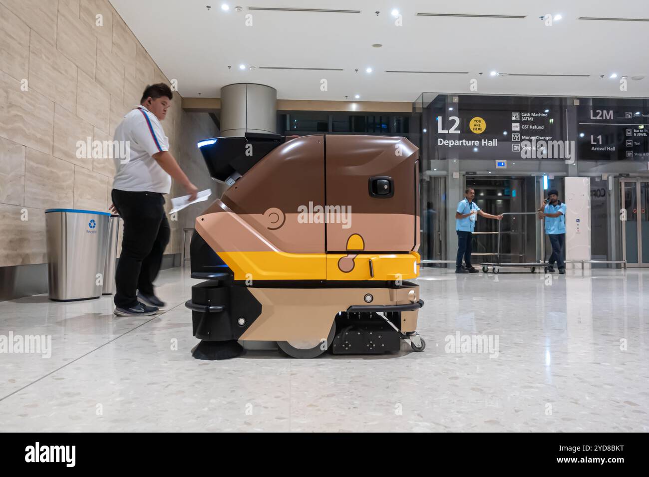 Avidbots Neo Floor Cleaner in Singapore Changi Airport Terminal 4 Stock ...