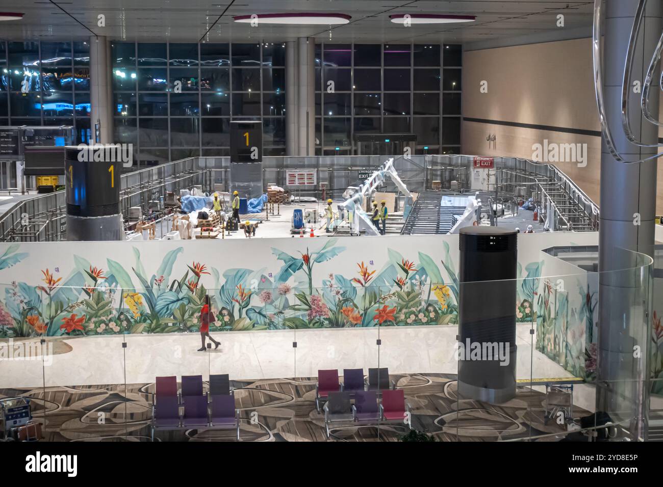 Construction works inside the interior of Singapore Changi Airport ...