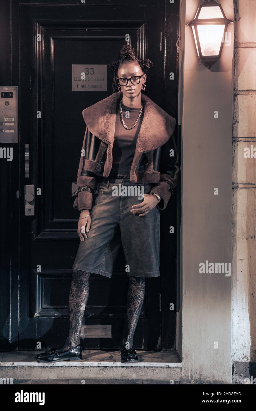 Soho model hi-res stock photography and images - Alamy