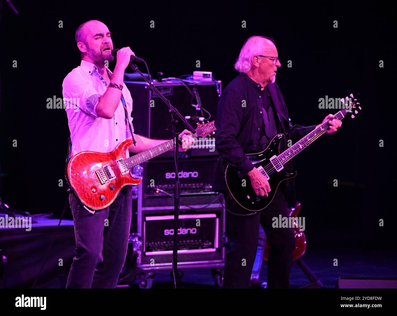 FORT LAUDERDALE, FL - OCTOBER 24: Dan Crisp and Martin Barre perform ...