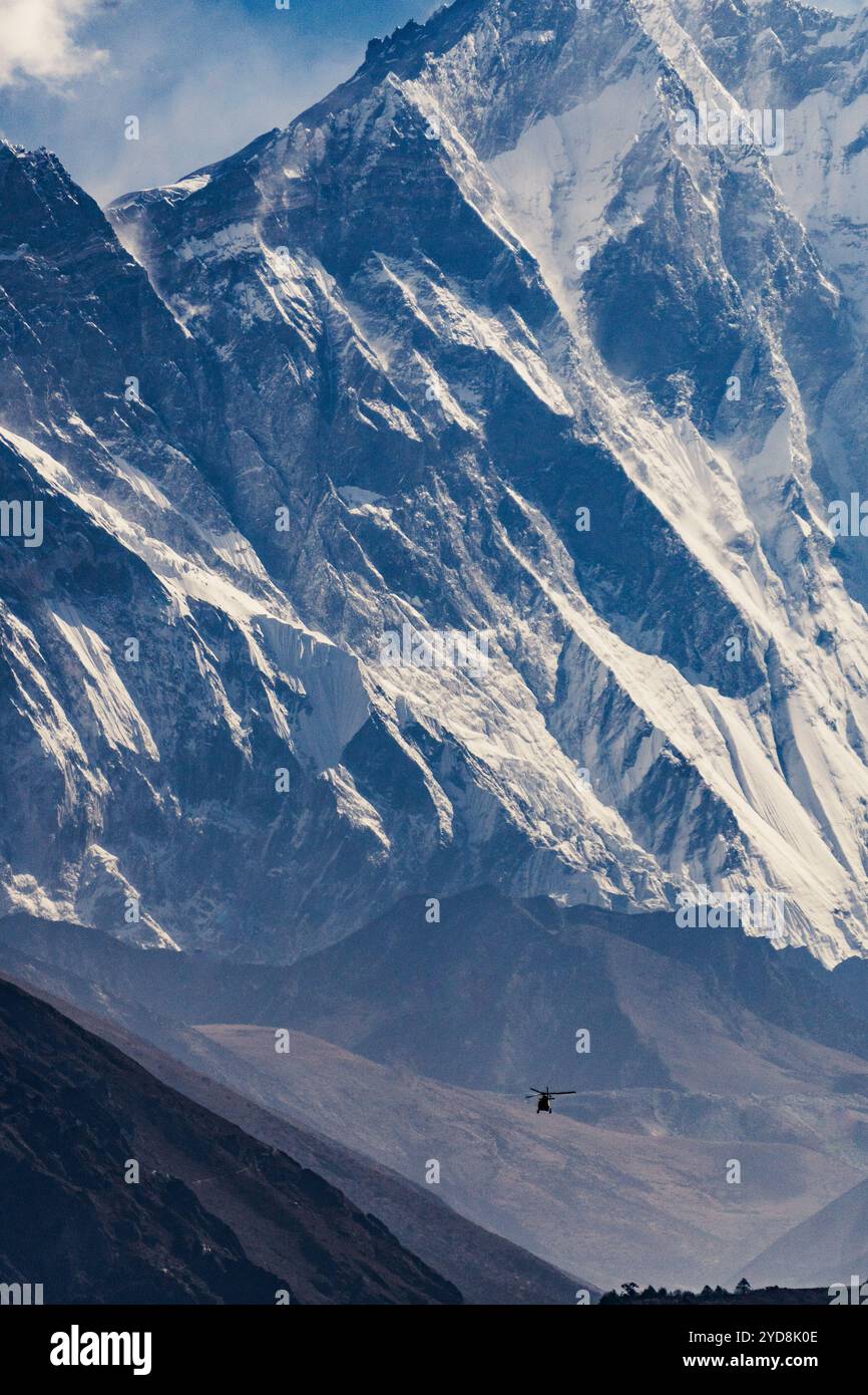 Helicopter flying among majestic Himalayan peaks, Nepal Stock Photo - Alamy