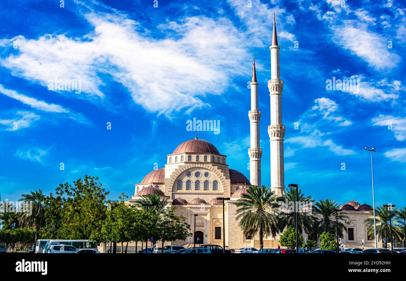 Said Bin Taimur Mosque in Muscat Stock Photo - Alamy