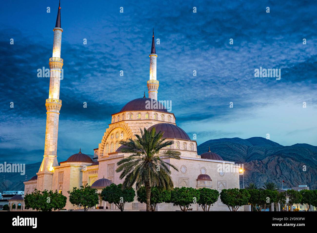 Said Bin Taimur Mosque in Muscat Stock Photo - Alamy