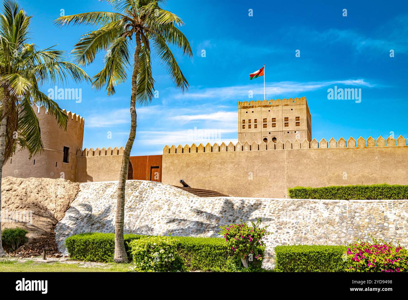 Sohar fort hi-res stock photography and images - Alamy