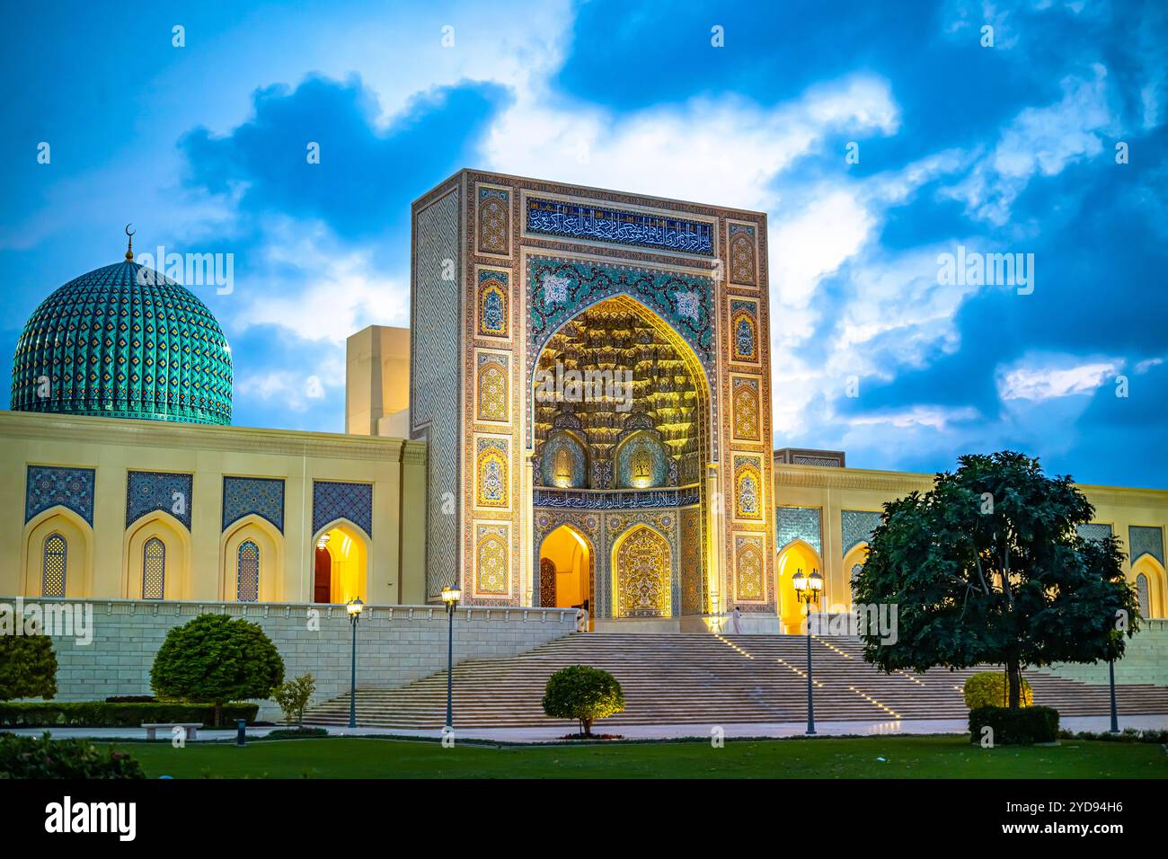 Sultan Qaboos Grand Mosque in Sohar Stock Photo - Alamy