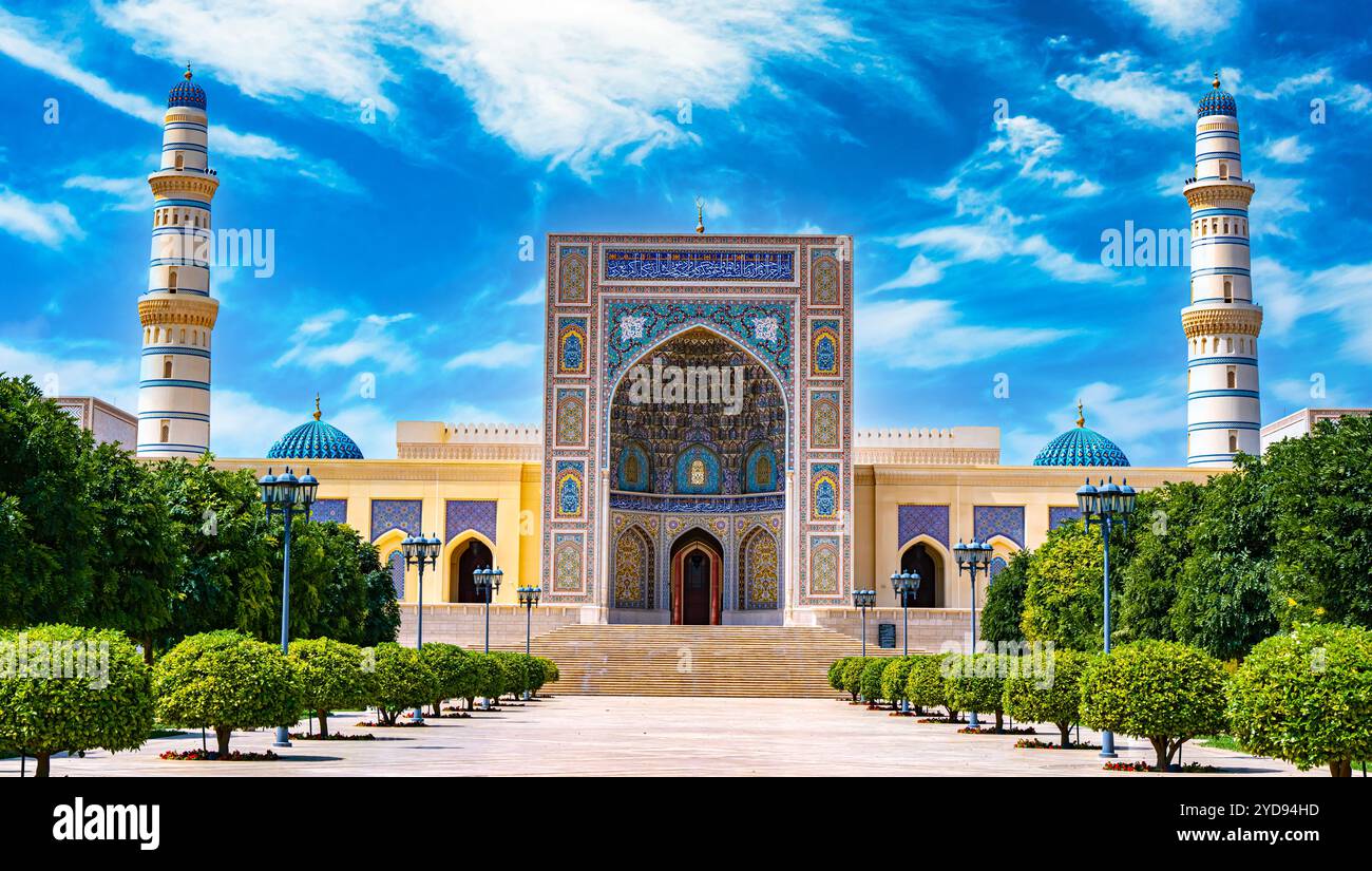 Sultan Qaboos Grand Mosque in Sohar Stock Photo - Alamy