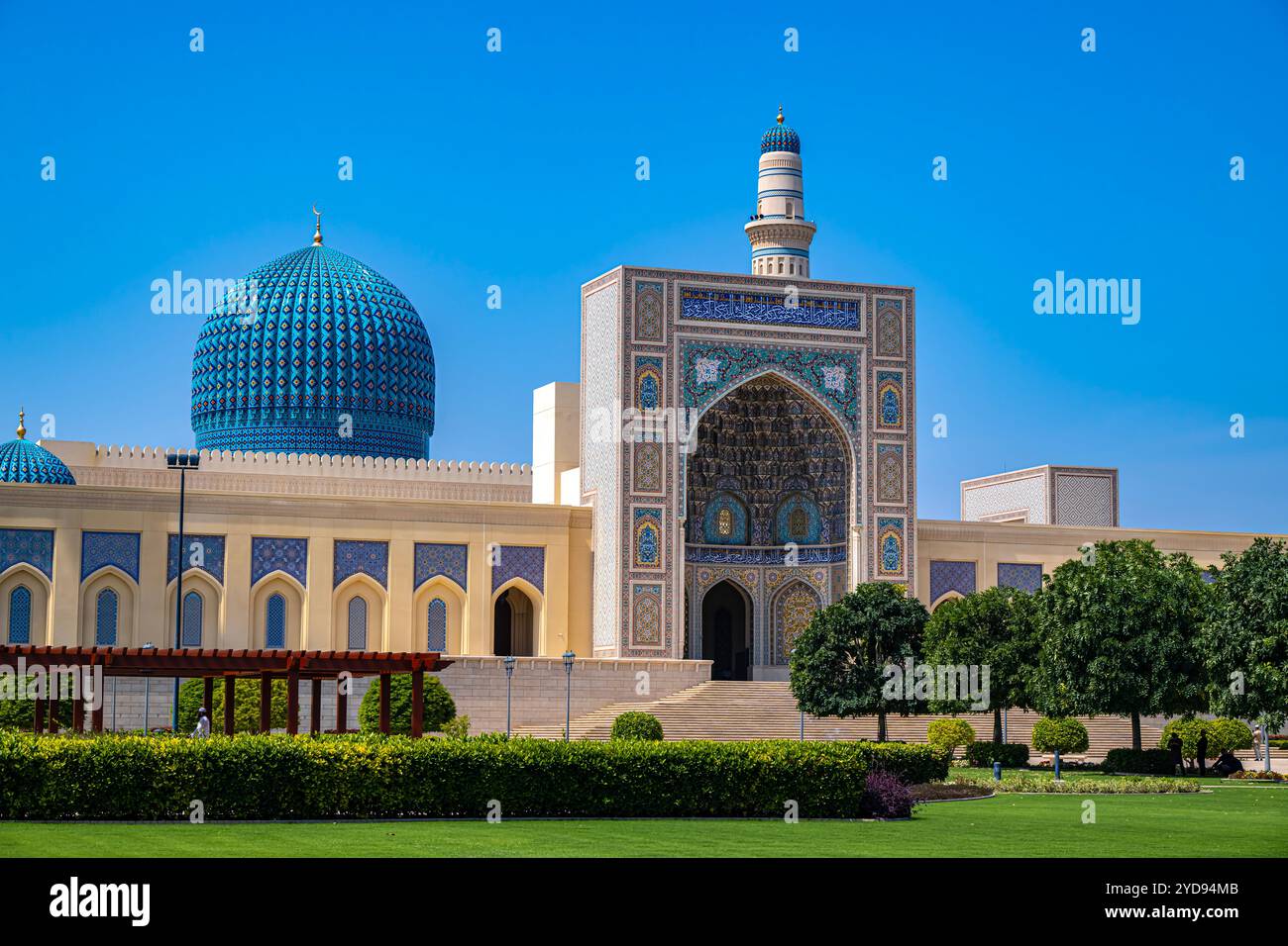 Sultan Qaboos Grand Mosque in Sohar Stock Photo - Alamy