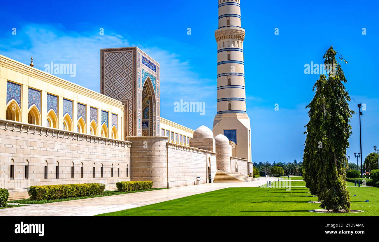 Sultan Qaboos Grand Mosque in Sohar Stock Photo - Alamy