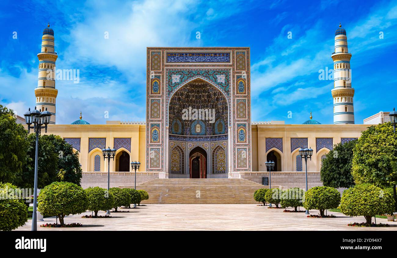 Sultan Qaboos Grand Mosque in Sohar Stock Photo - Alamy