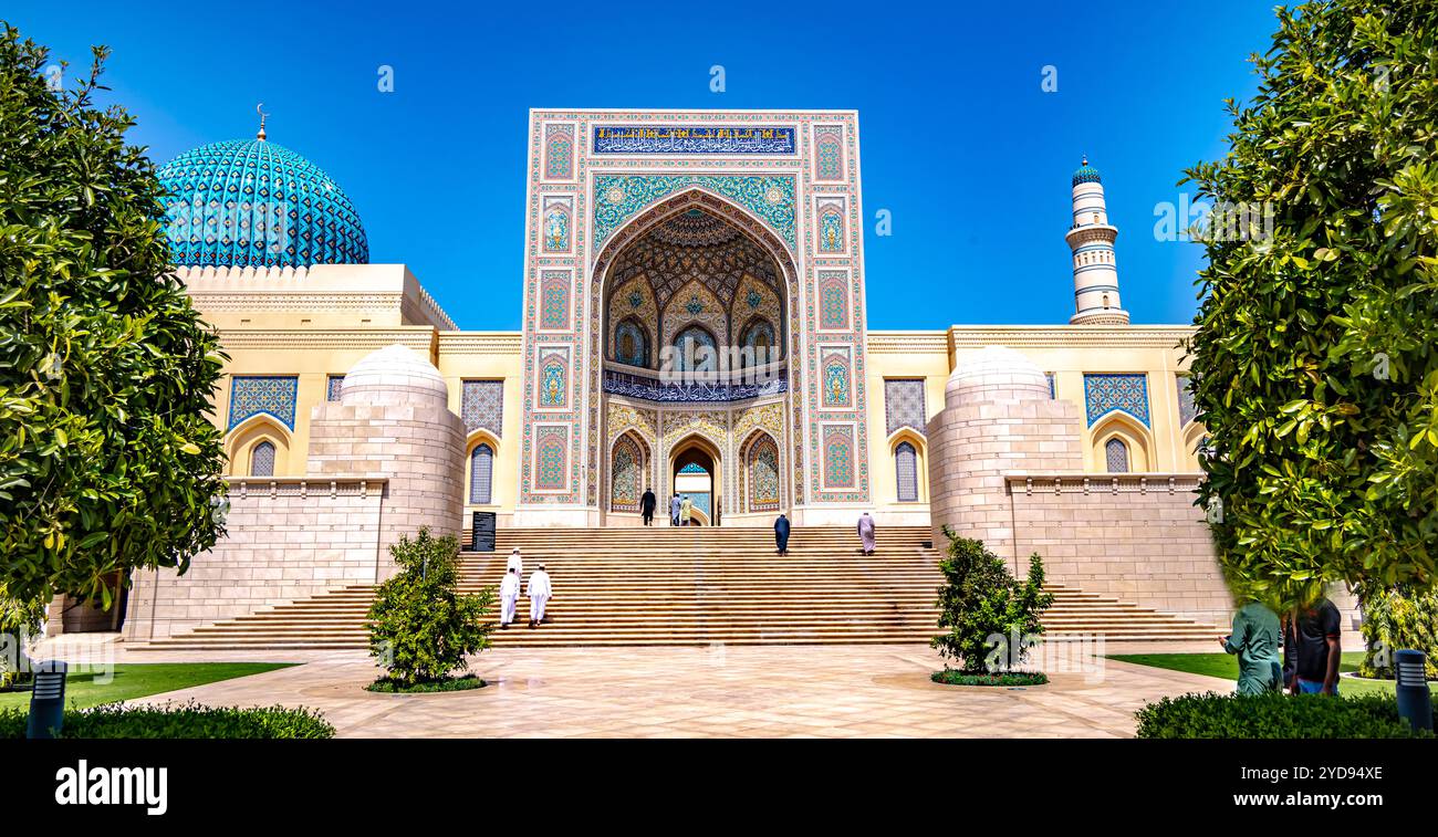 Sultan Qaboos Grand Mosque in Sohar Stock Photo - Alamy