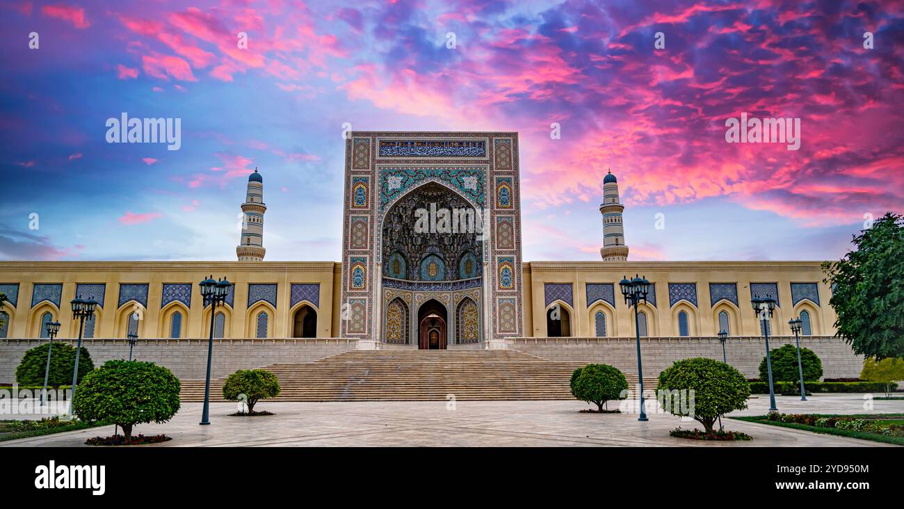 Sultan Qaboos Grand Mosque in Sohar Stock Photo - Alamy