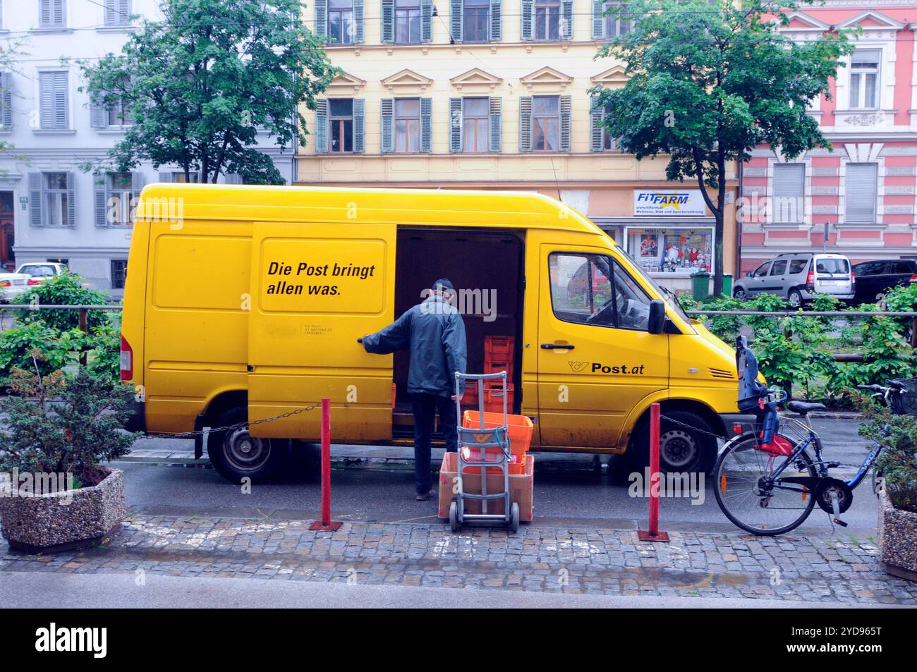 Workforce service hi-res stock photography and images - Alamy