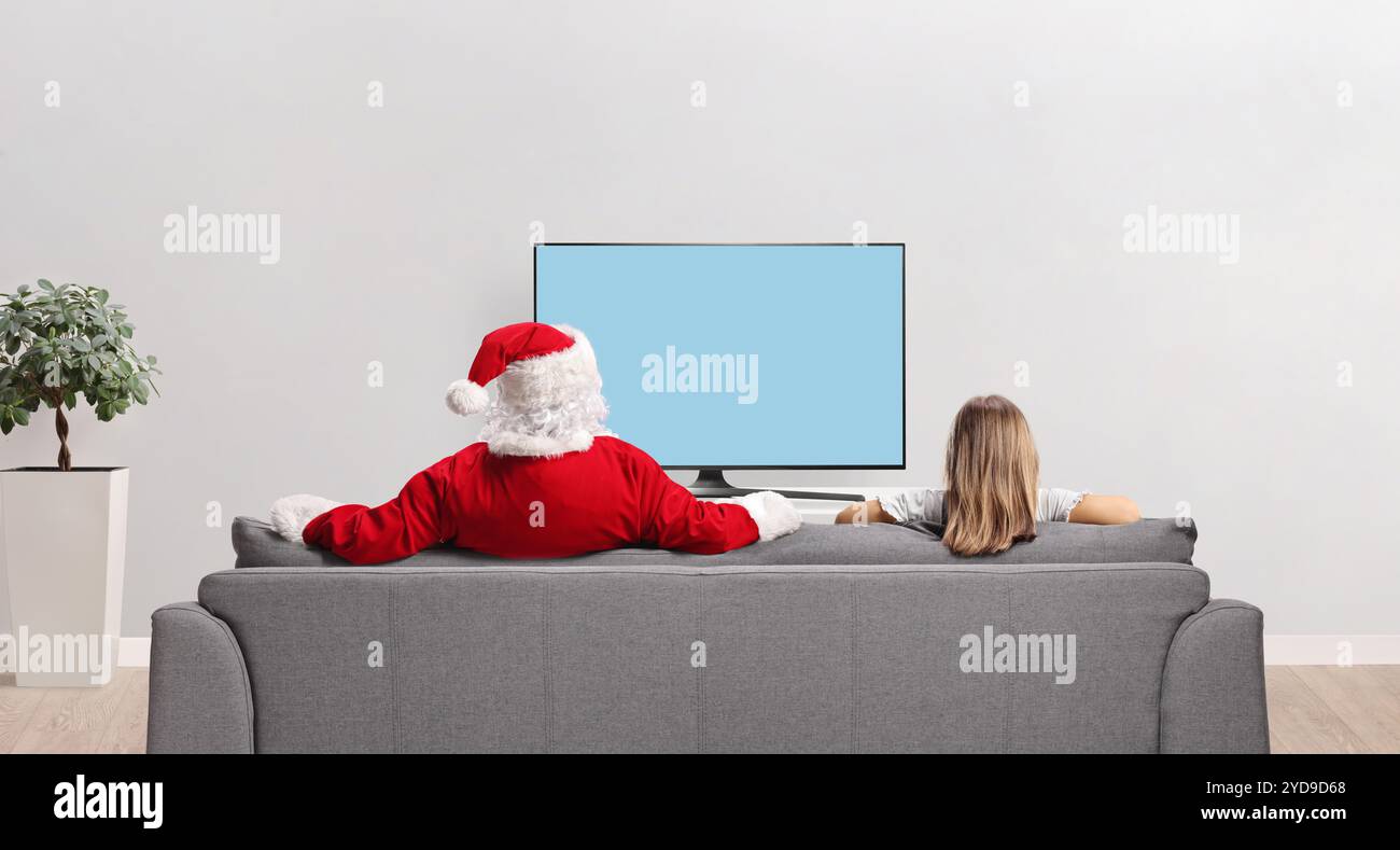 Child watching tv movie home hi-res stock photography and images - Alamy