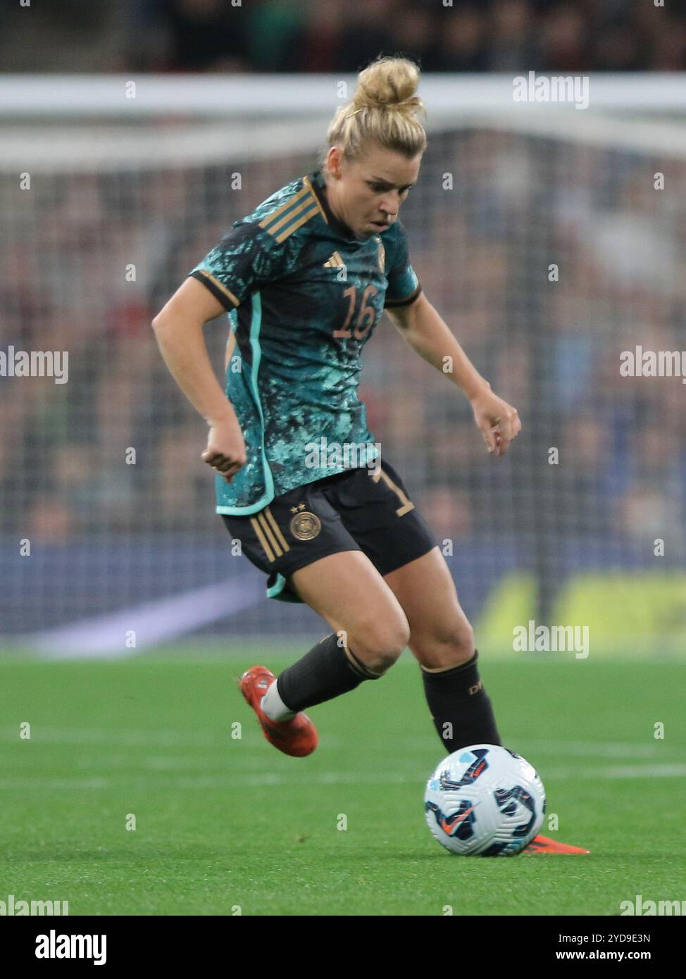 North London, United Kingdom. 25 October, 2024. Linda Dallmann of ...