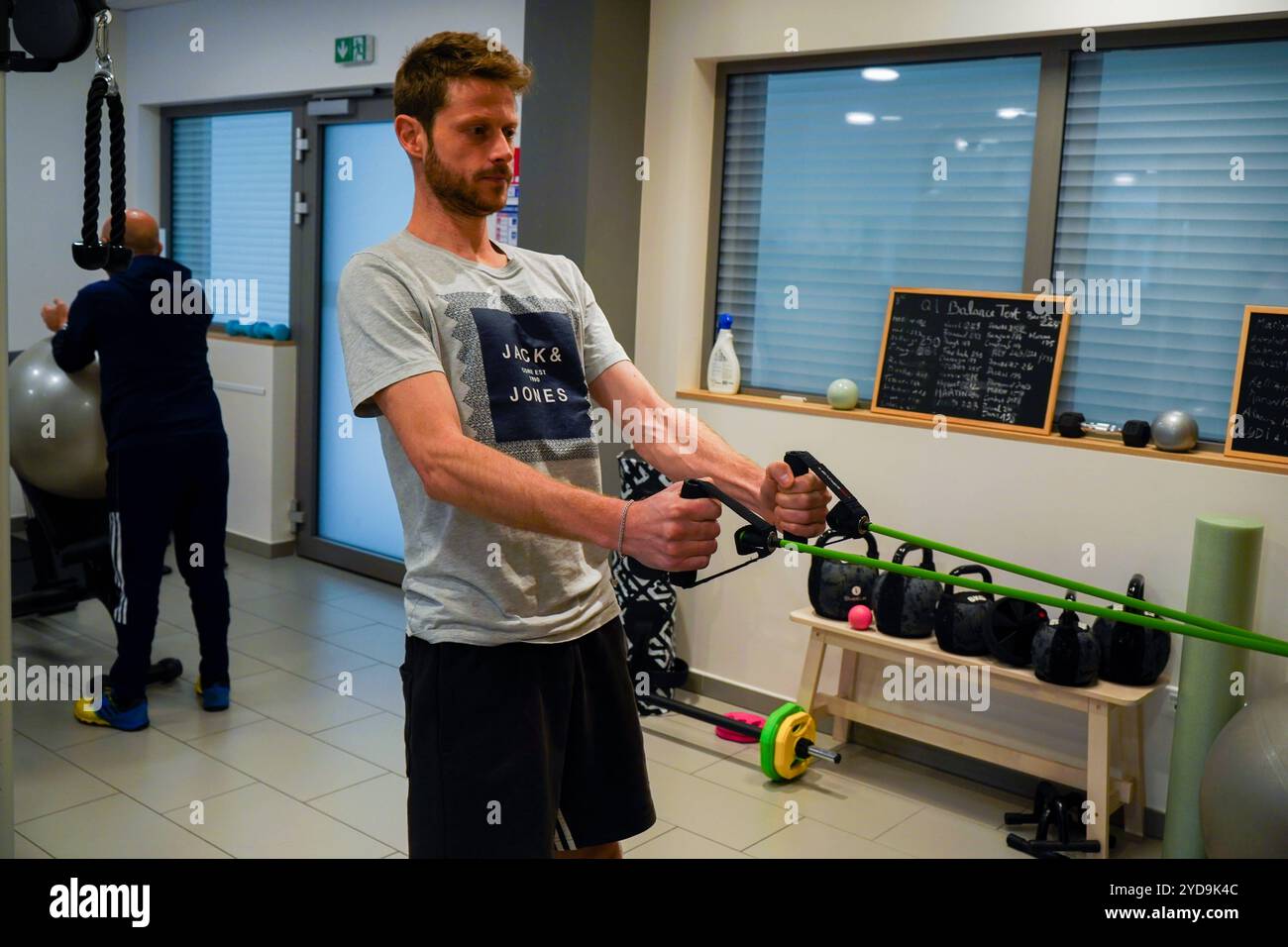 Physiotherapy center specializing in shoulder pathology before or after ...