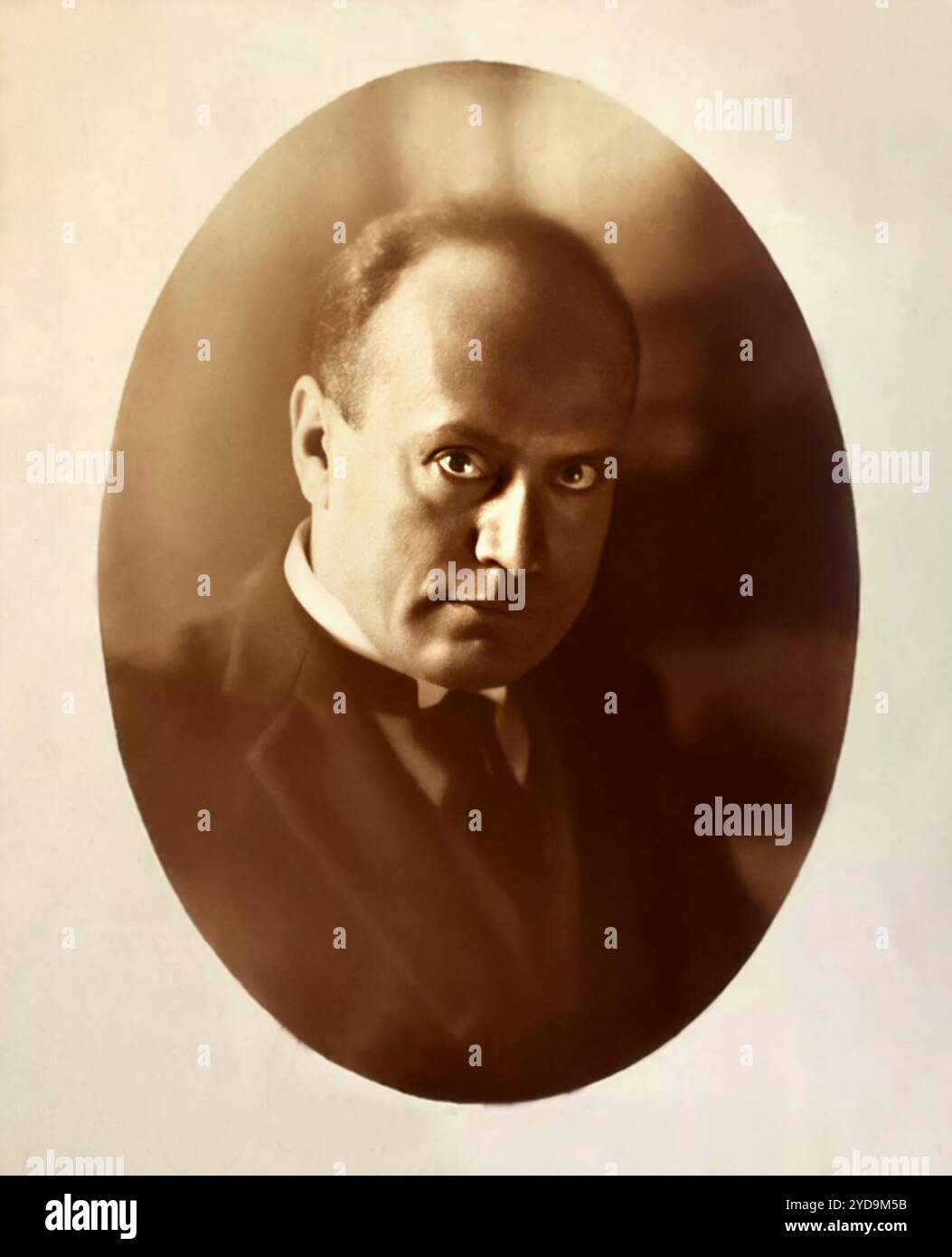 Benito mussolini 1883 1945 hi-res stock photography and images - Alamy