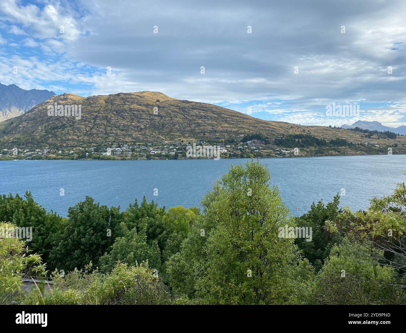 Lake Wakatipu in Frankton Beach Queenstown South Island New Zealand ...