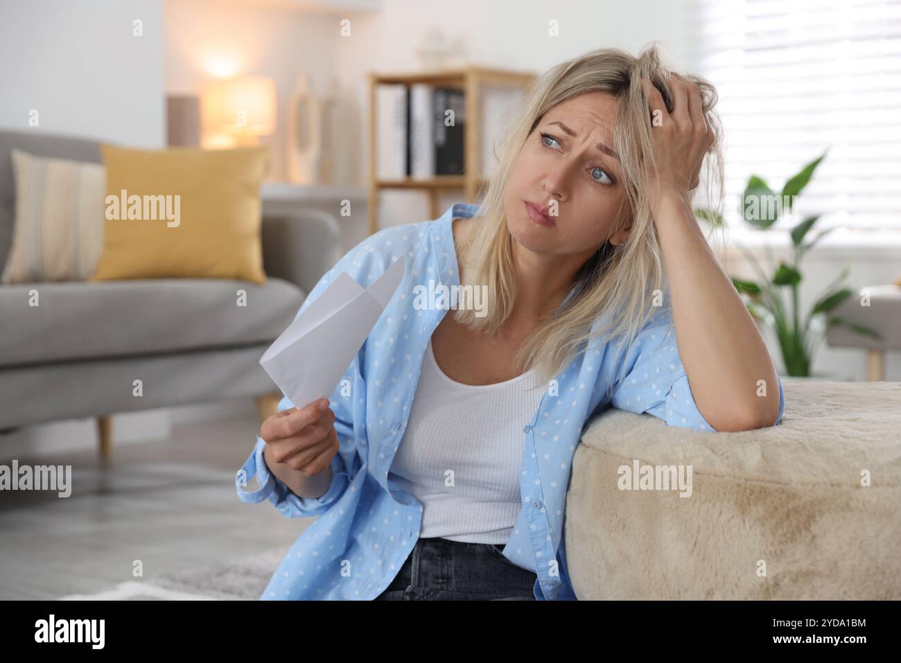 Waving paper hi-res stock photography and images - Alamy