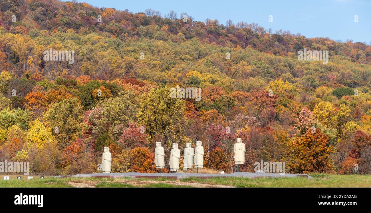 FORT INDIANTOWN GAP, Pa. – The fall foliage is brilliant across the ...