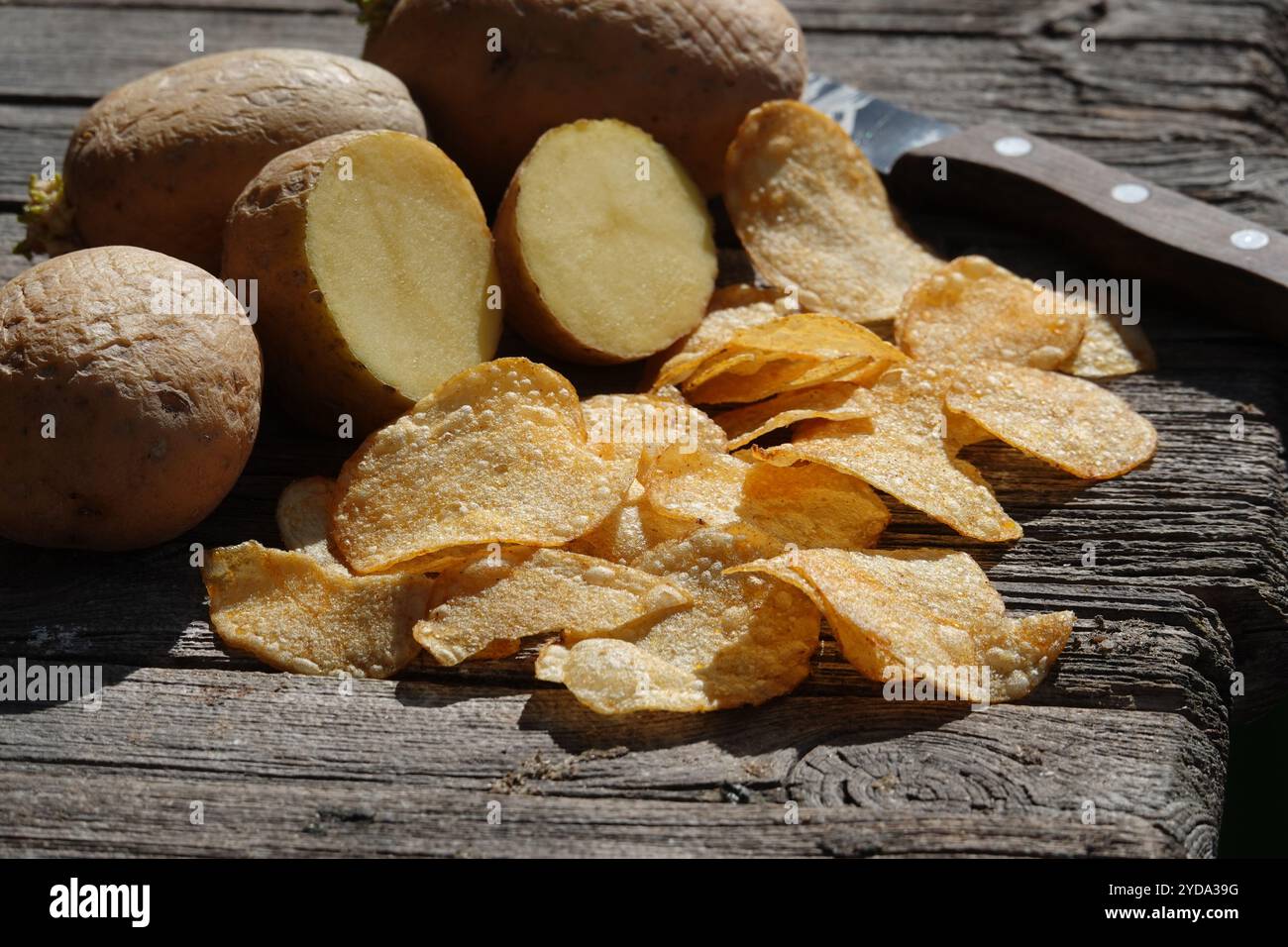 Solanum tuberosum, potato, Chips Stock Photo - Alamy
