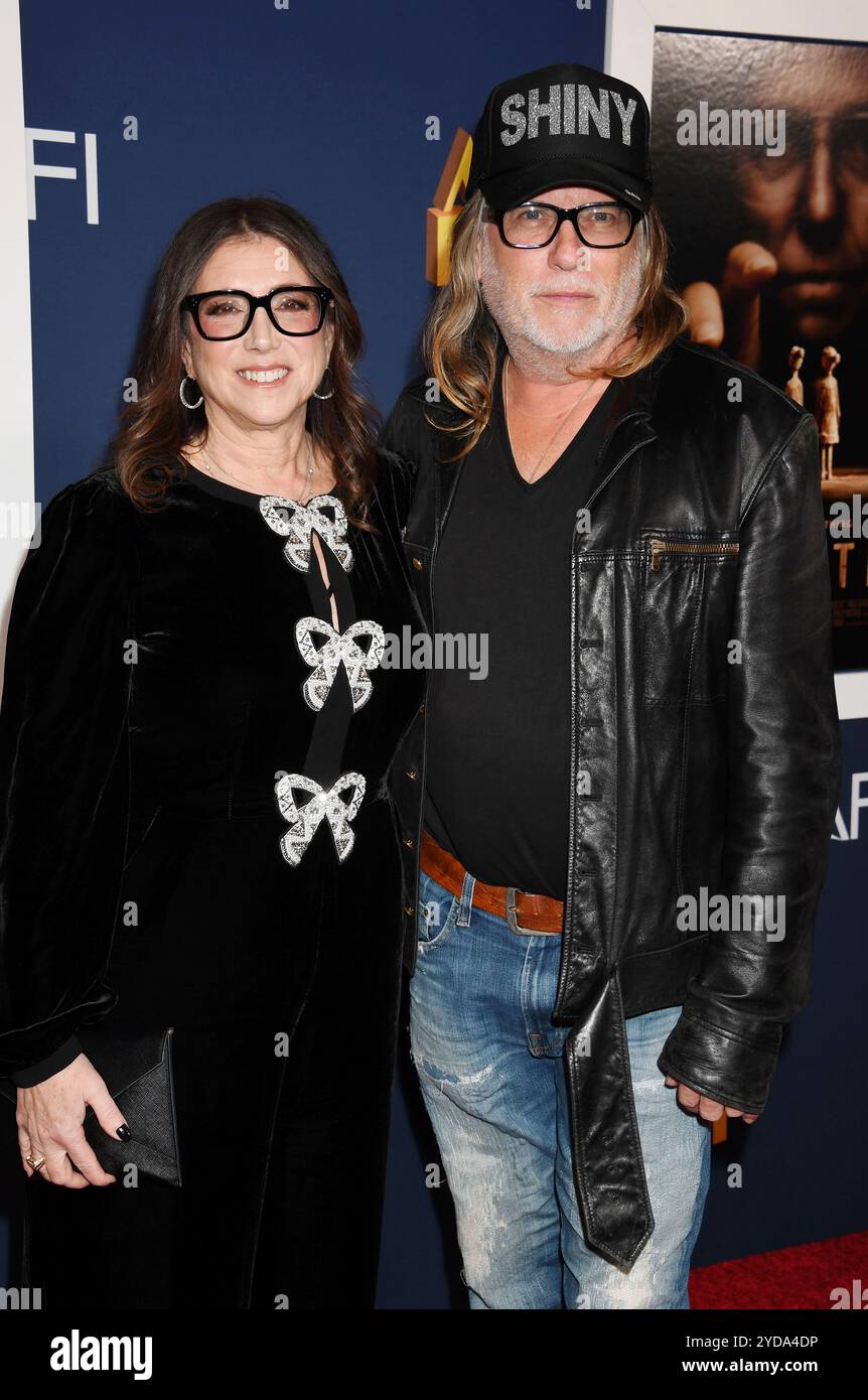 HOLLYWOOD, CALIFORNIA - OCTOBER 24: (L-R) Producer Stacey Sher and ...