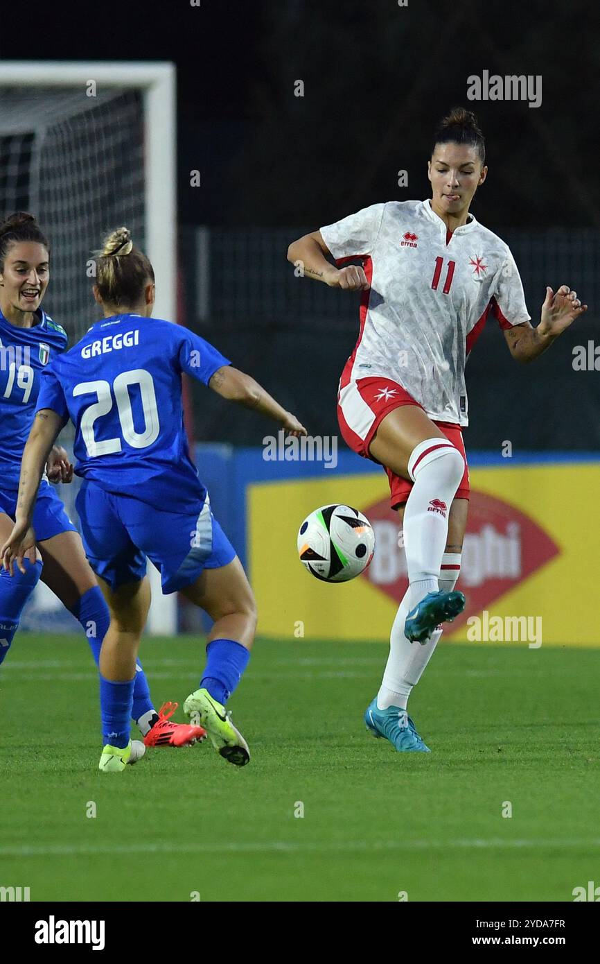 Giada Greggi of Italy,Kailey Willis of Malta during football woman ...