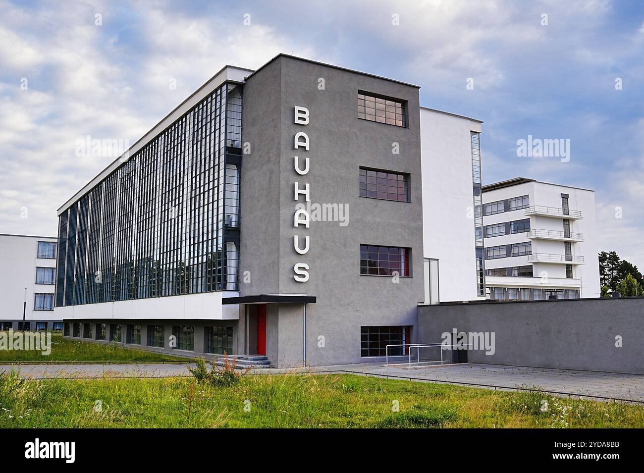 Bauhaus building in Dessau by Walter Gropius, 1926 Stock Photo - Alamy
